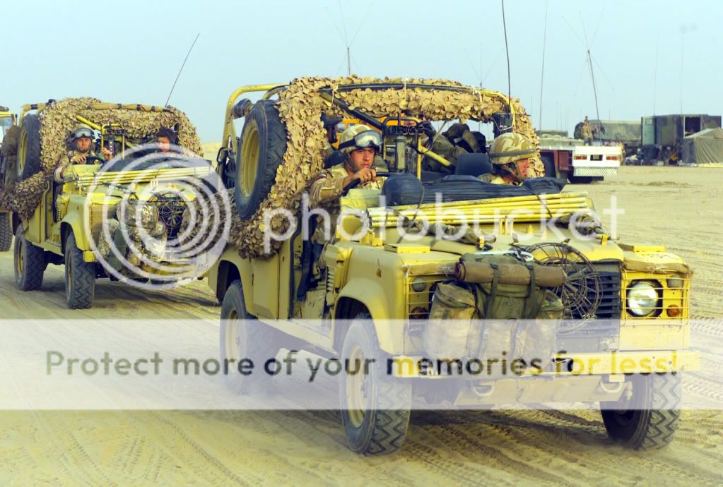 Landcruisers at War!